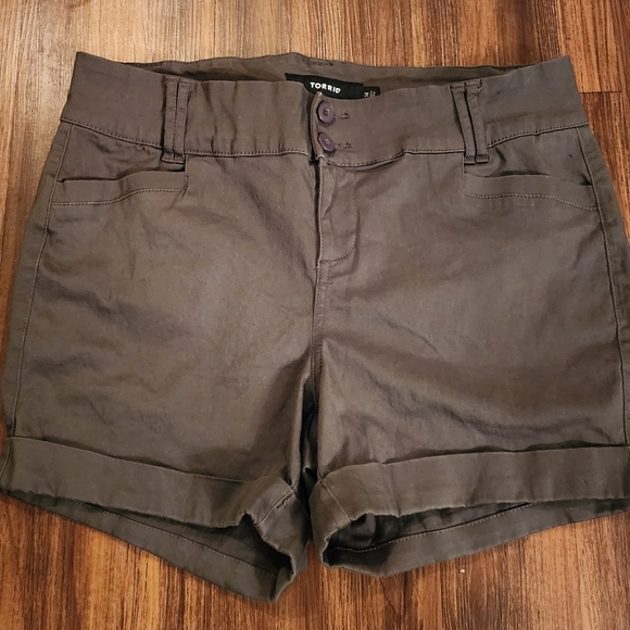 torrid | Shorts | Torrid Cuffed Shorts | Poshmark
